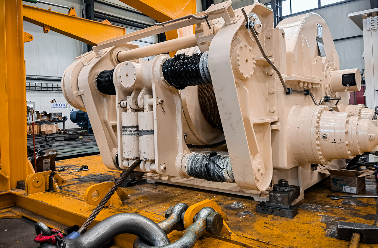 Hauling winches - Safe & reliable solutions for heavy loads
