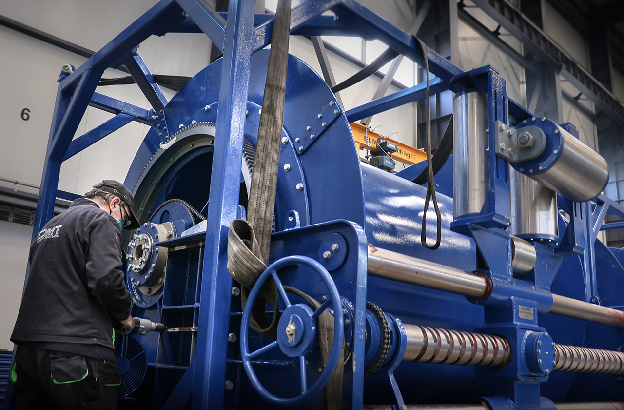 Umbilical Winches - Reliable winches for safe marine operations