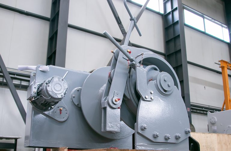 Anchor Winches - Smooth and efficient vessel anchoring