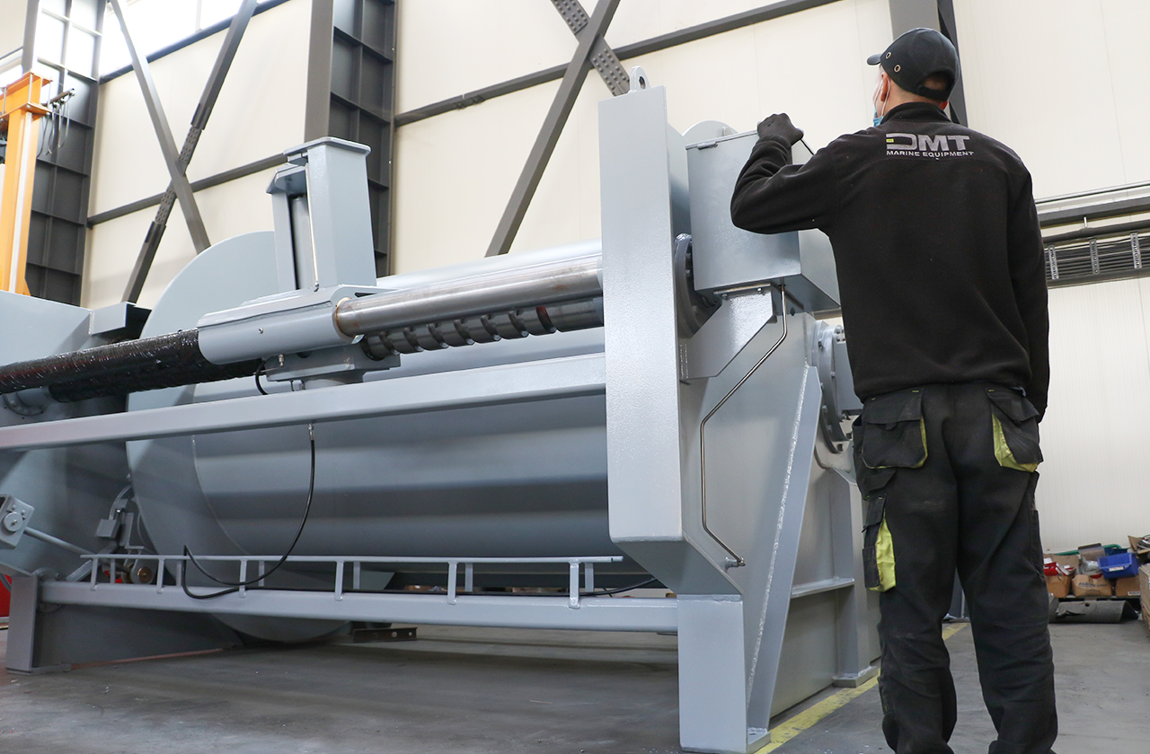 Astern Fueling Winches - Safe Fuel Transfer Operations