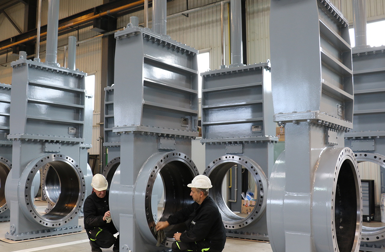 Dredging systems - DMT Redefining Efficiency and Reliability